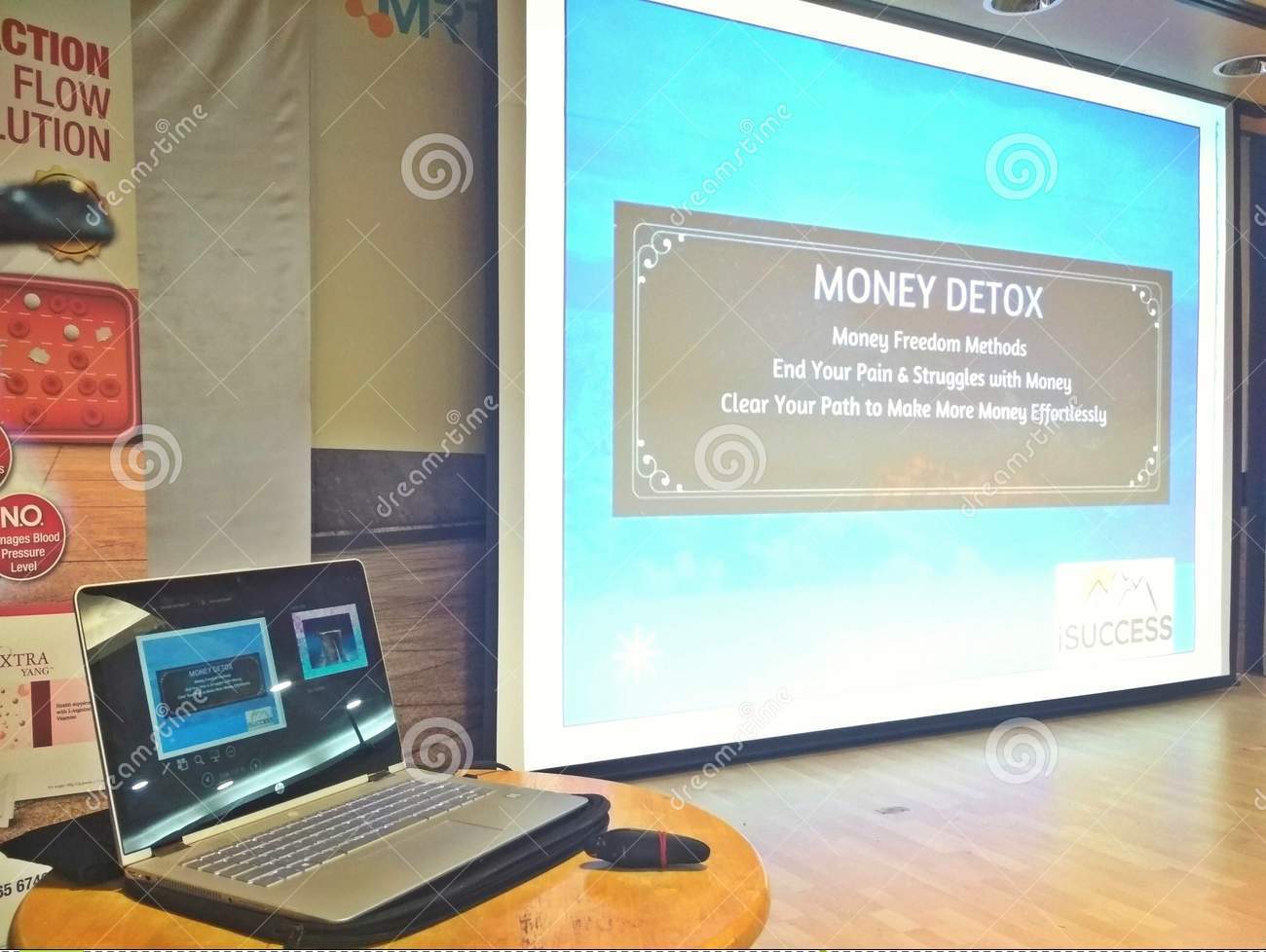 Project From A Laptop - Projector Repair World Hyd