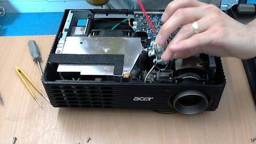Projector Repair - DLP/LCD/LED/3D - Projector Repair World Hydrabad
